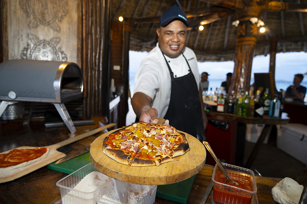Bar and Restaurant | Namotu Island Fiji